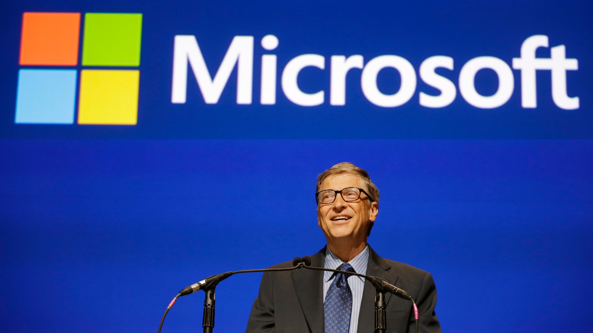 Bill Gates da un paso al costado en Microsoft » Hero Network