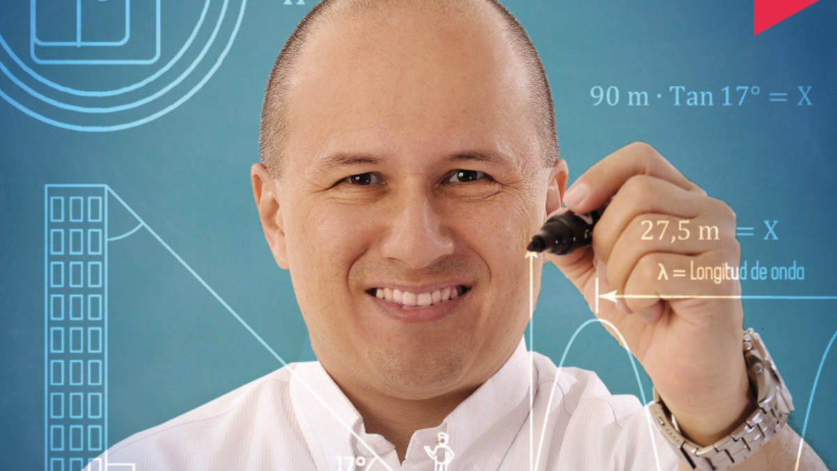 ¡Estuvo en la LLA de League of Legends! JulioProfe hace una pequeña ...