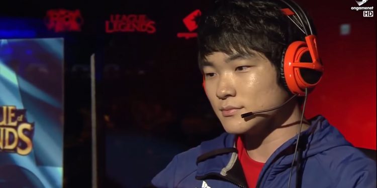 Revive la primera partida competitiva de Faker a 8 años de su debut
