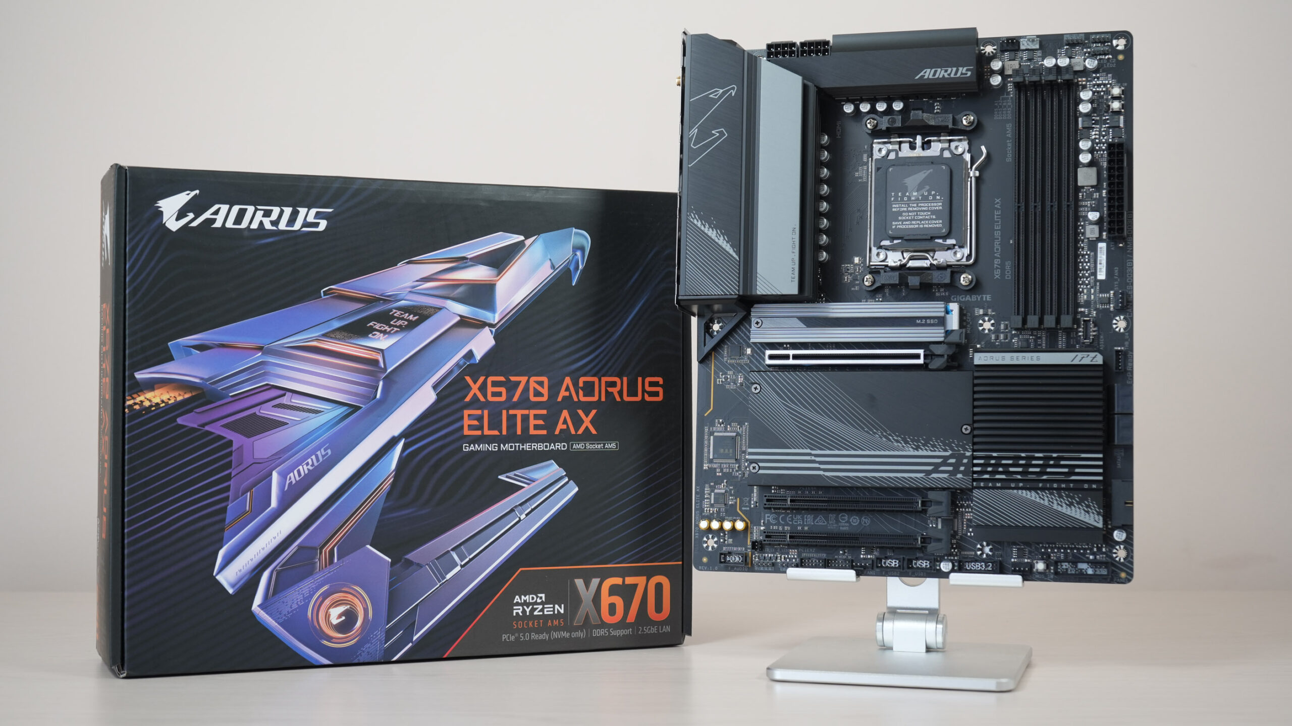 Revisamos la Placa Madre X670 AORUS Elite AX para procesadores AMD ...
