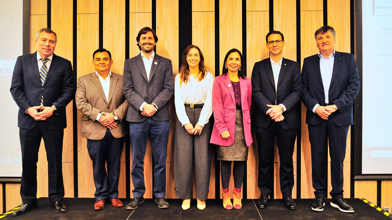 ACTI renueva su directorio: Cinco nuevos líderes impulsarán la estrategia digital de Chile 2025 ...