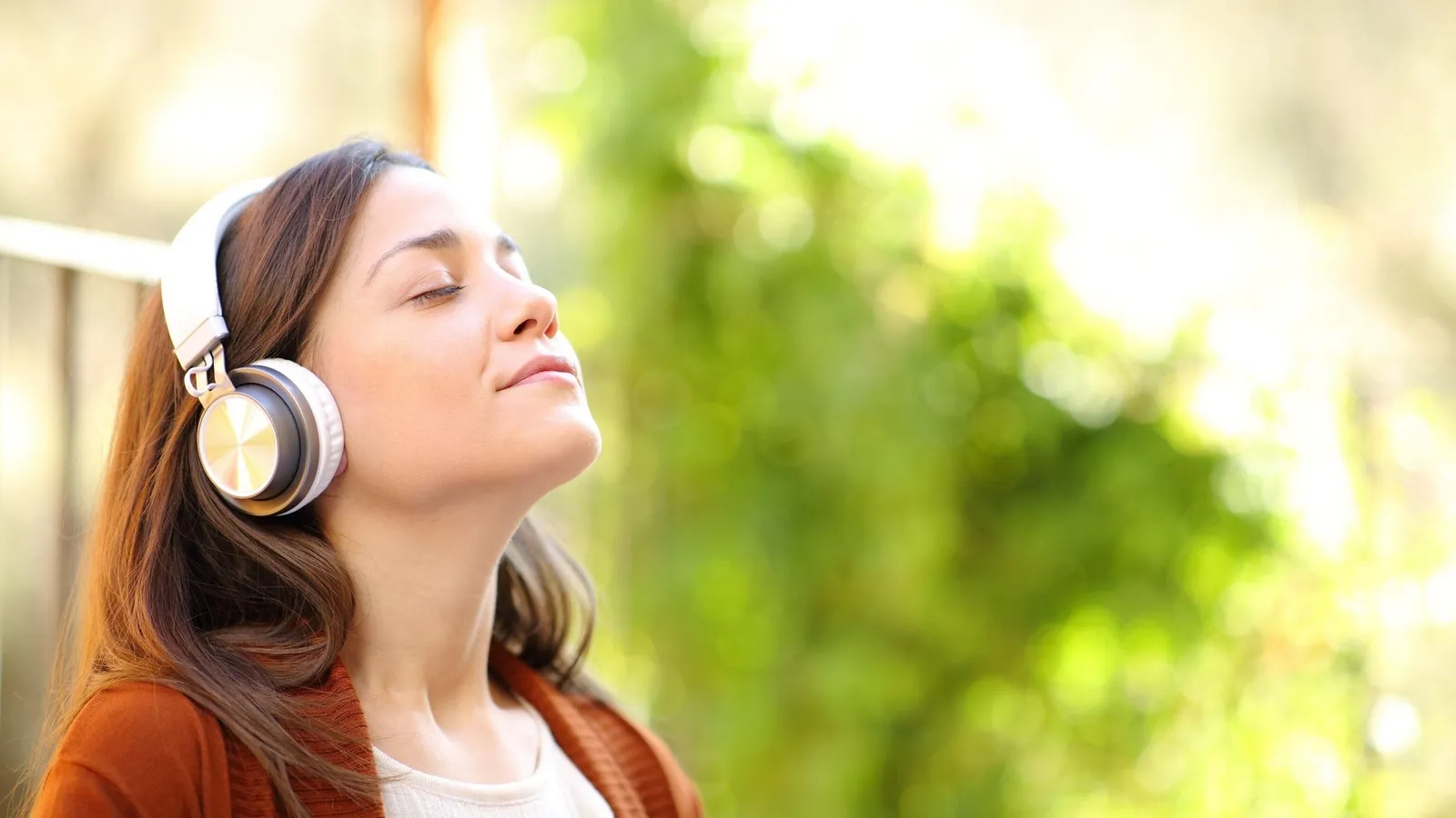 El fenómeno del ASMR según JBL: Cómo el sonido conquista a millones de ...