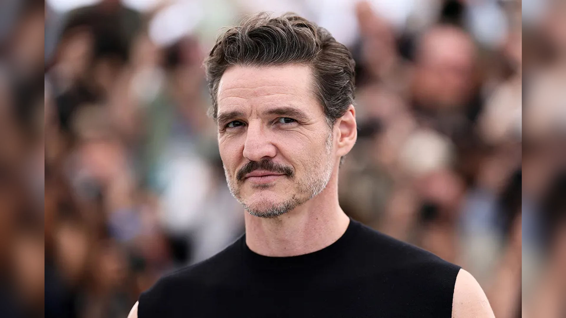 Renuncia la estilista de Pedro Pascal tras recibir amenazas de muerte por sus polémicos atuendos ...